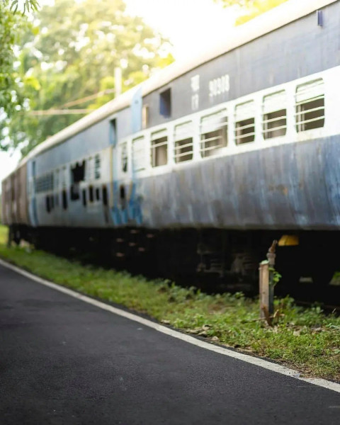 🔥Train Photoshop New Background High Resolution Images | PngBackground